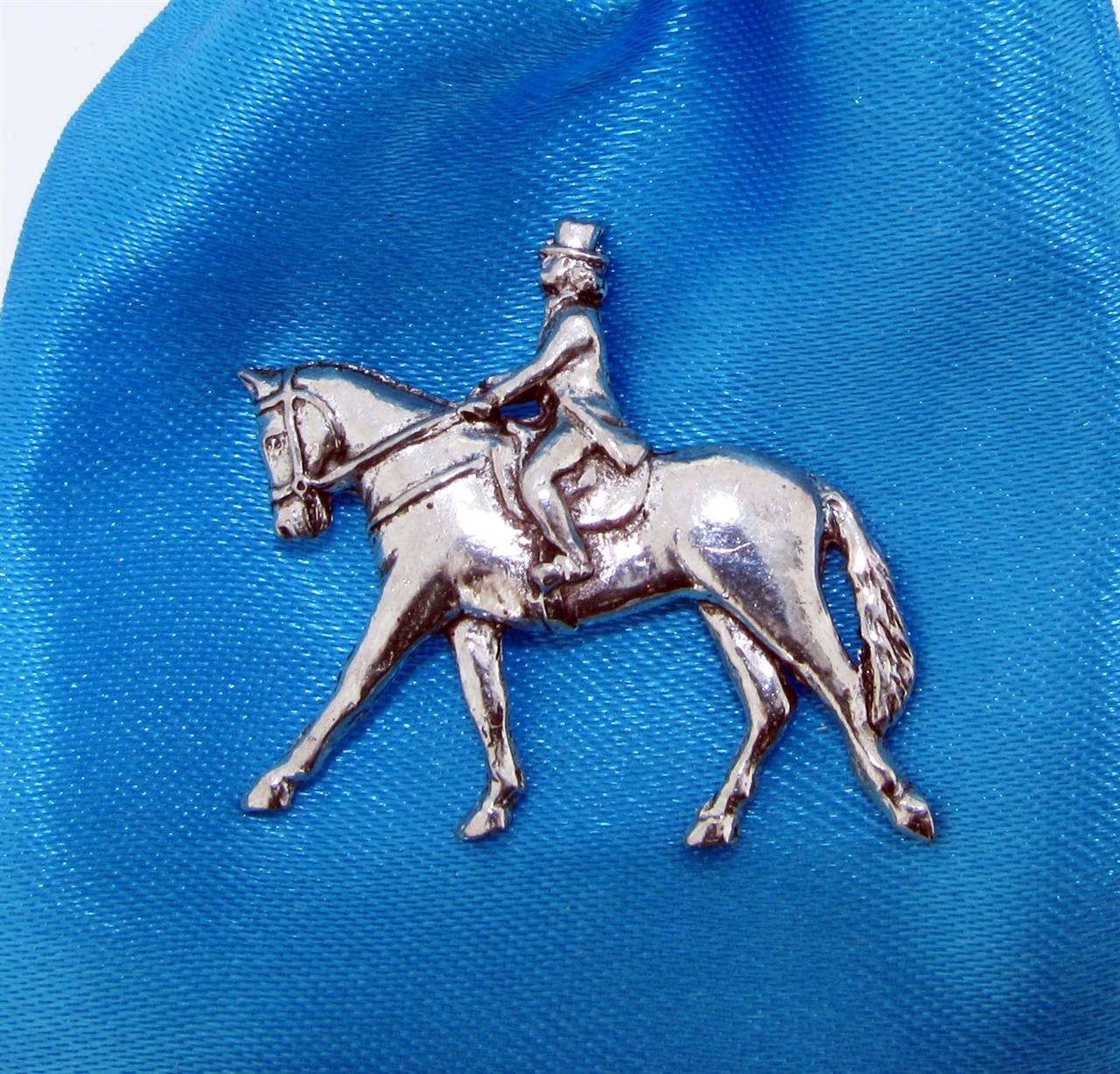 Dressage Pin Badge - high quality pewter gifts from Pageant Pewter
