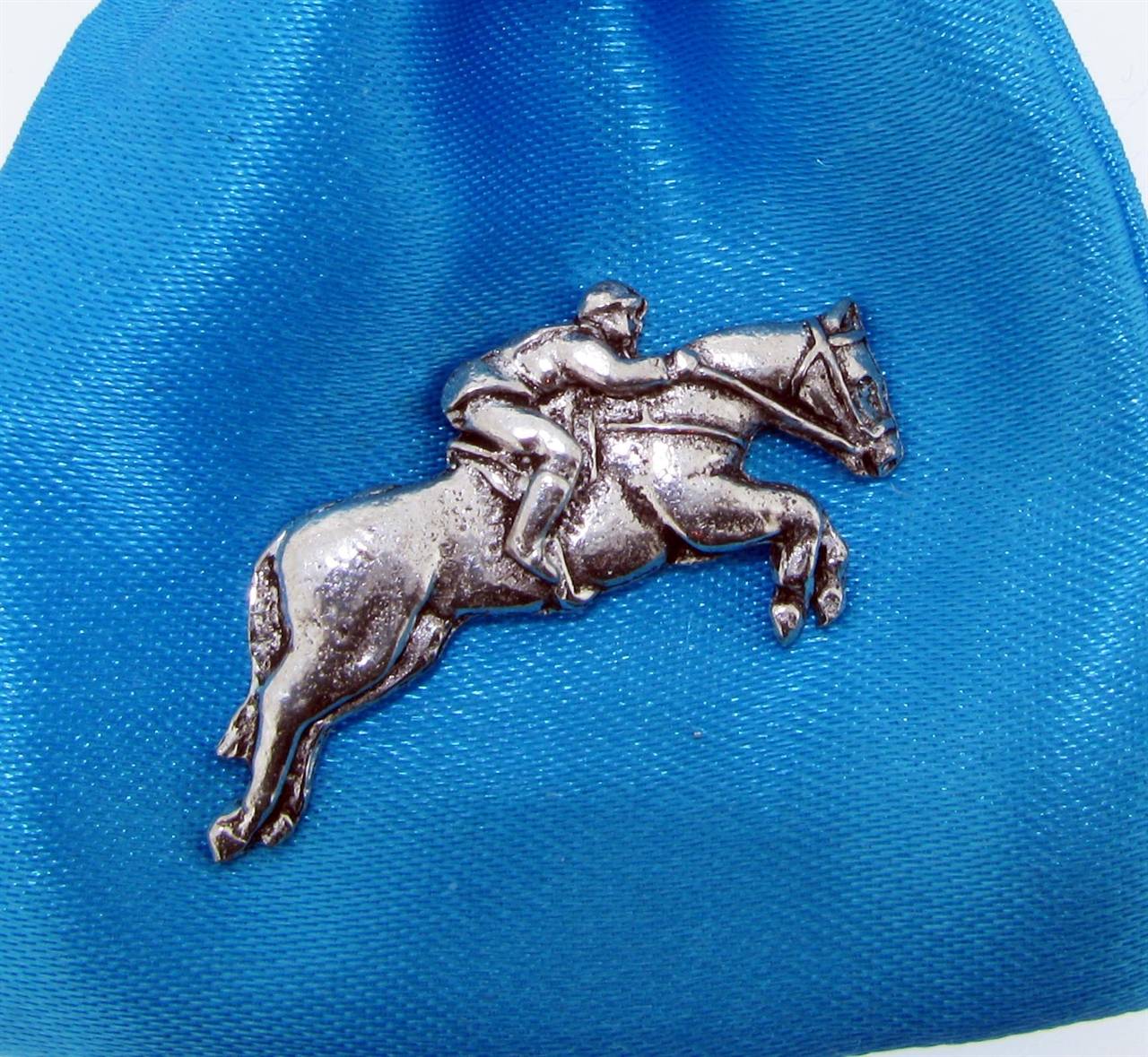 Eventing Pin Badge - high quality pewter gifts from Pageant Pewter