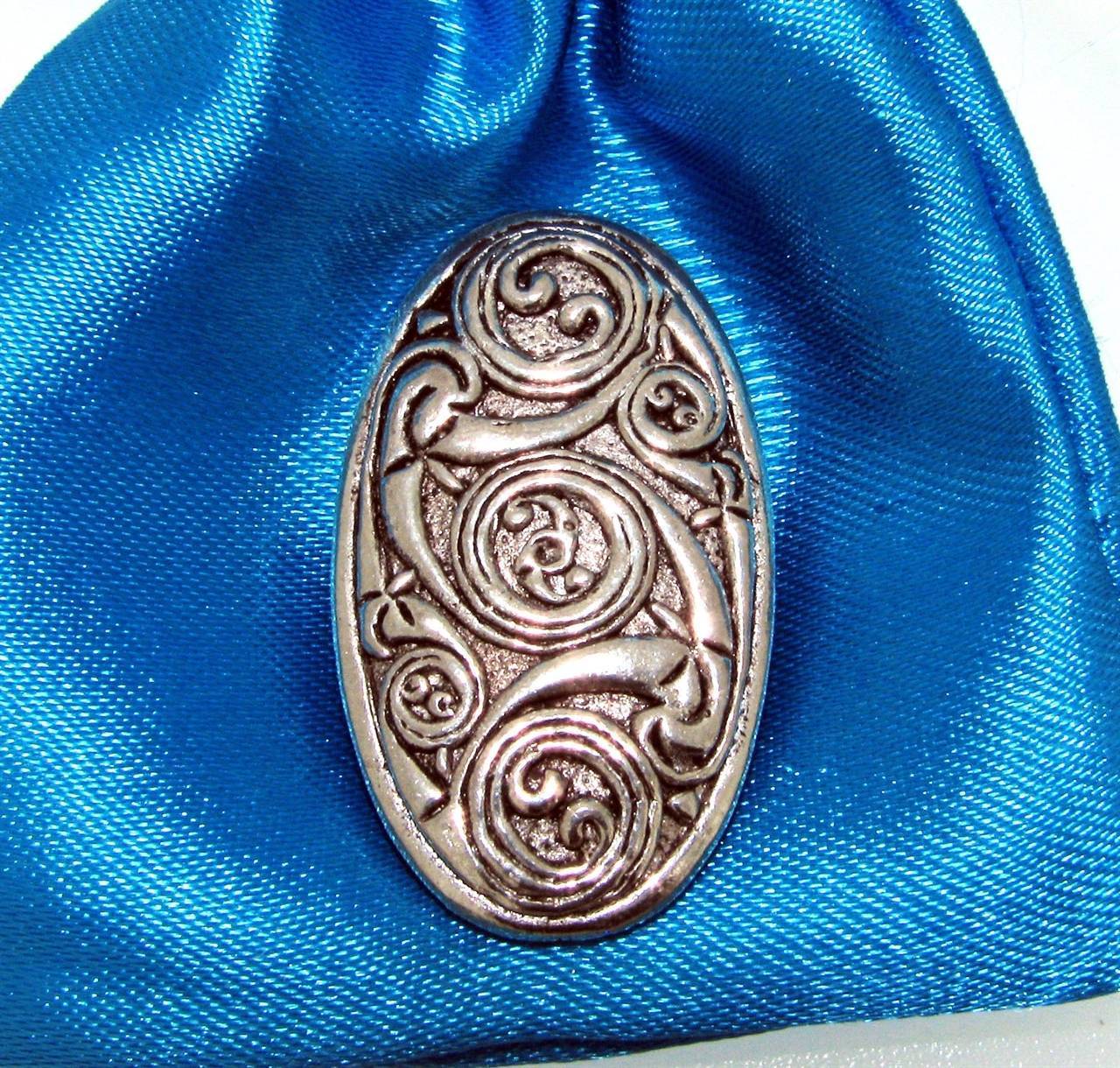 Celtic Shield Pin Badge - high quality pewter gifts from Pageant Pewter
