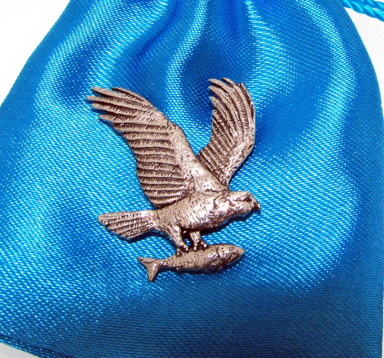 Osprey Pin Badge - high quality pewter gifts from Pageant Pewter