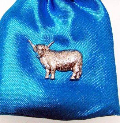 Highland Cow Pin Badge – Pageant Pewter