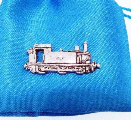 Train Pin Badge – Pageant Pewter