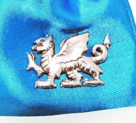 Welsh Dragon Pin Badge – Pageant Pewter