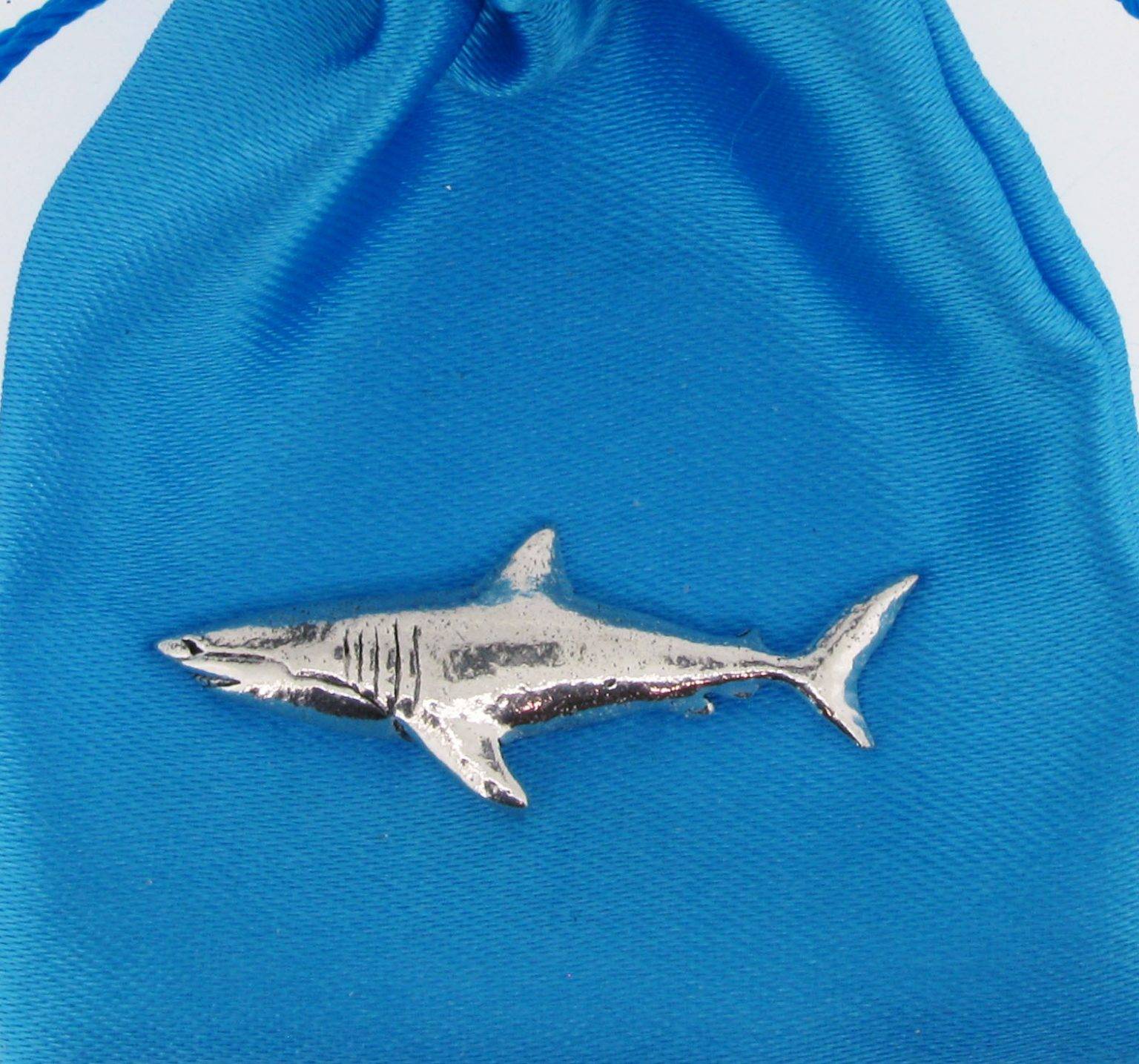 Shark Pin Badge – Pageant Pewter
